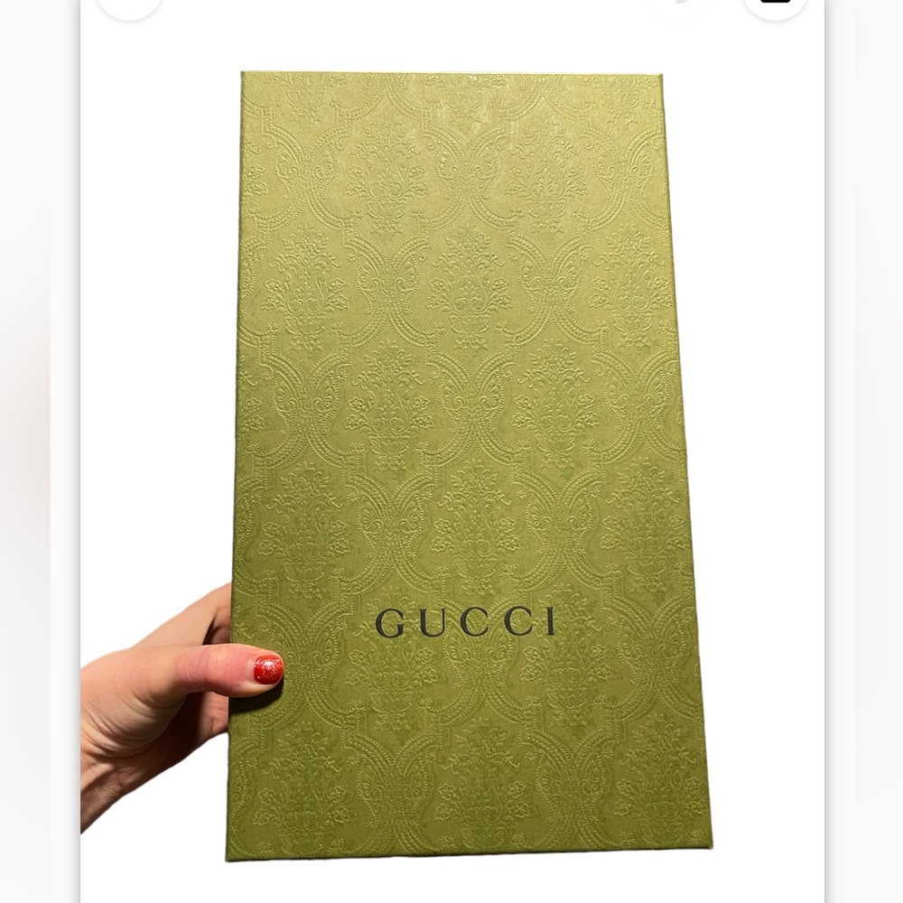 Gucci Shoe Box With Original Tissue Paper - Gem